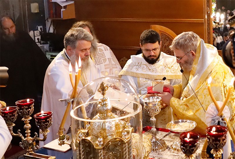 "Η ΙΕΡΑ ΠΑΝΗΓΥΡΗ ΤΗΣ ΠΑΝΑΓΙΑΣ ΤΗΣ ΠΑΡΑΜΥΘΙΑΣ ΚΑΙ Η ΕΙΣ ΠΡΕΣΒΥΤΕΡΟΝ ...